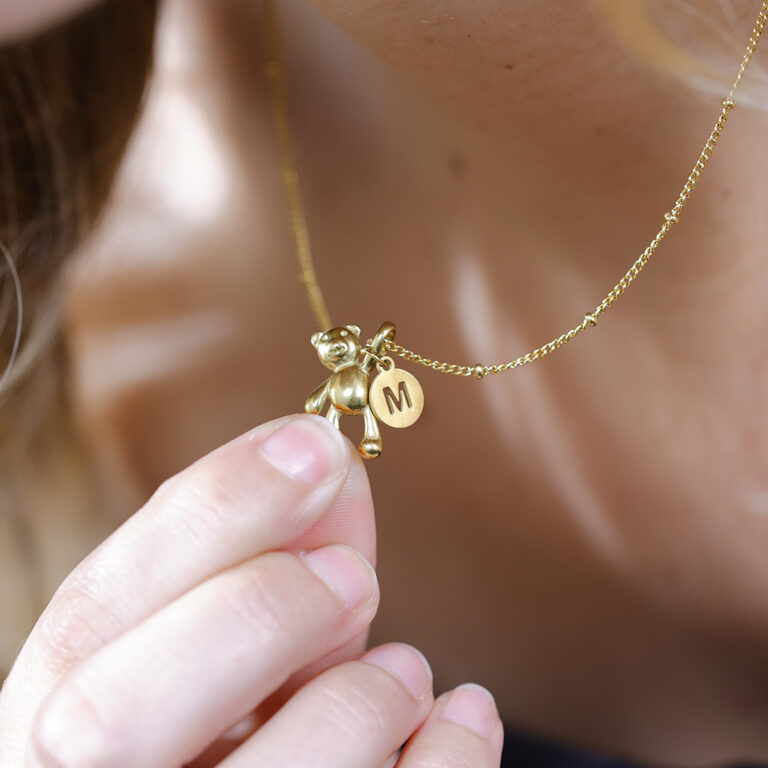 Cadena Teddy con inicial | Darwin Collection